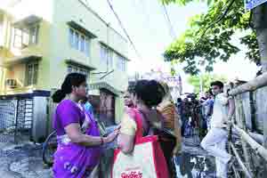 Real estate sharks surround Behala house of murders | Kolkata News ...