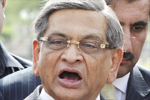 Prime Minister is not shying away from Pak visit: S M Krishna | India ...