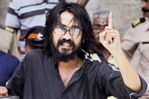 Enraged at sedition charge,cartoonist Aseem Trivedi refuses to apply ...