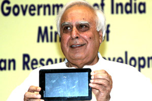 After Narendra Modi taunt,Kapil Sibal sends him 2 Aakash tablets ...