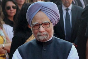 Cabinet reshuffle: Salman Khurshid Foreign Minister,Veerappa Moily gets ...