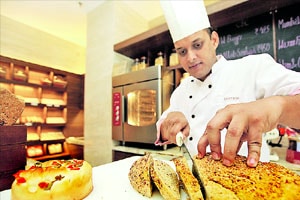 Baking smell makes people nicer | Lifestyle News - The Indian Express