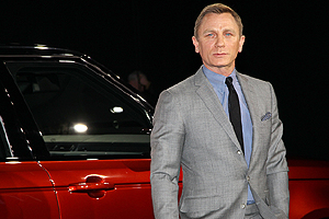 James Bond star Daniel Craig charges one million dollar for 7 minutes ...