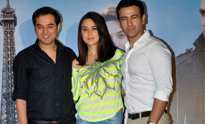 Preity Zinta’s ‘Ishkq In Paris’Prem director Raj Soni can’t stop ...