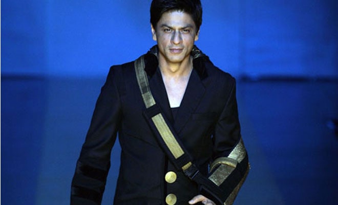 Shah Rukh Khan to undergo shoulder surgery in London this June ...