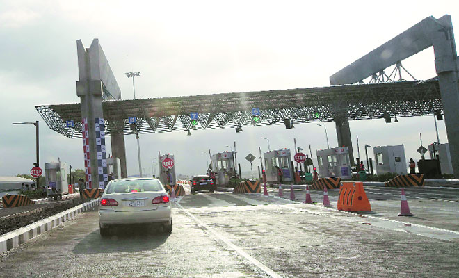 Contract terms for sea link toll collection revised | Mumbai News - The ...