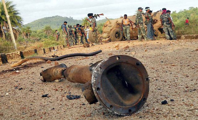 9 killed in gun-battle between Naxals and CRPF in C’garh | India News ...