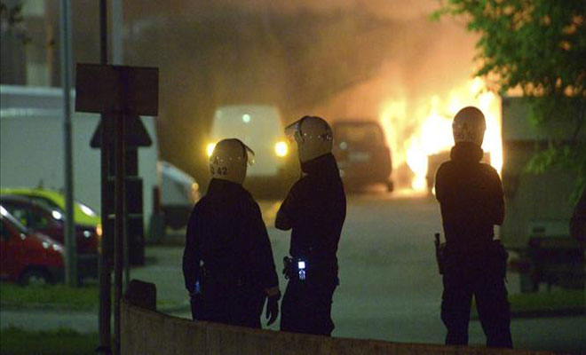Riots in Stockholm suburb over police shooting | World News - The ...