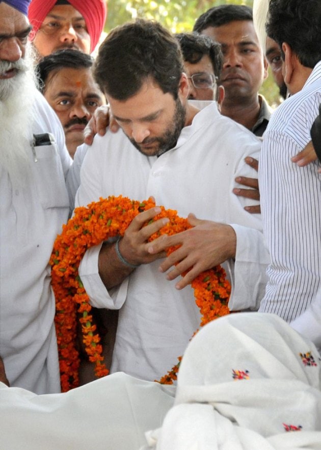 Today in Pics: Sarabjit Singh cremated with full state honours ...