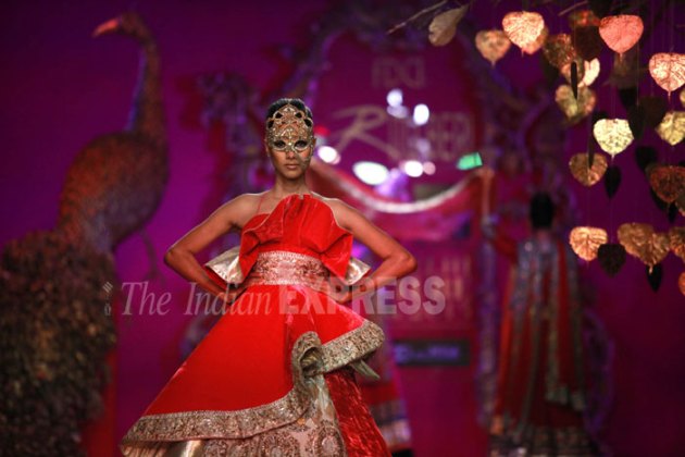 Ritu Beri showcases Punjab inspired collection at Couture Week ...