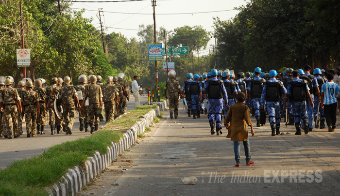 9 killed in communal riots in Muzaffarnagar,curfew clamped | Picture ...