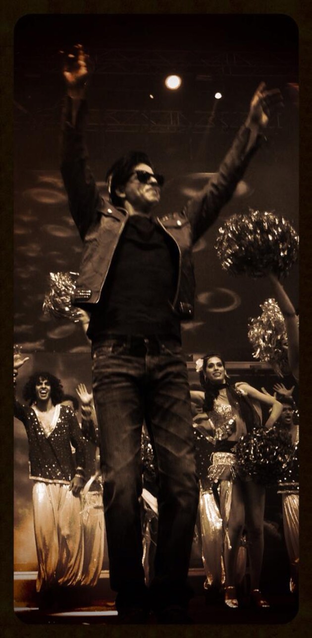 Shah Rukh Khan,Madhuri Dixit recreate ‘Dil Toh Pagal Hai’ magic ...