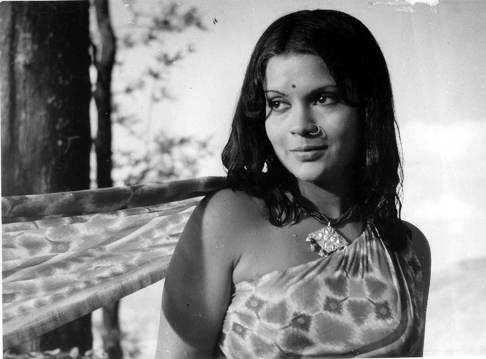Bollywood’s sultry diva Zeenat Aman turns 64 | Entertainment Gallery ...