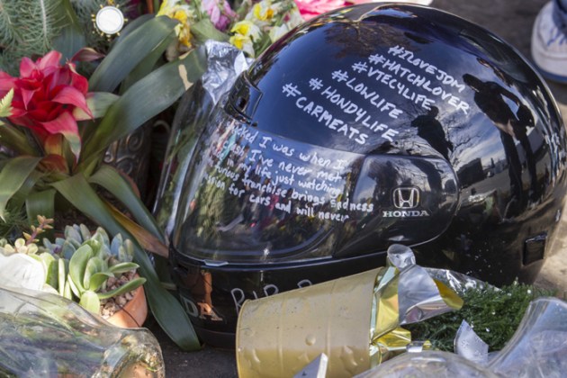 Paul Walker memorial in California draws thousands | Entertainment ...