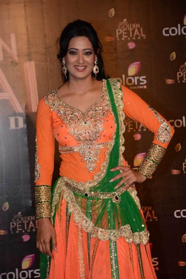 Bollywood biggies shine at television awards | Entertainment Gallery ...