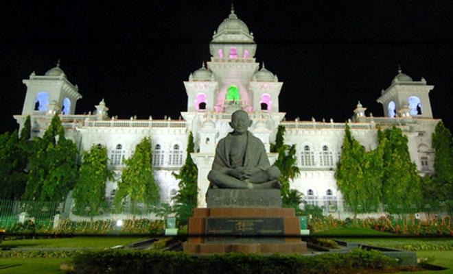 Andhra Pradesh assembly disrupted over Telangana statehood issue ...