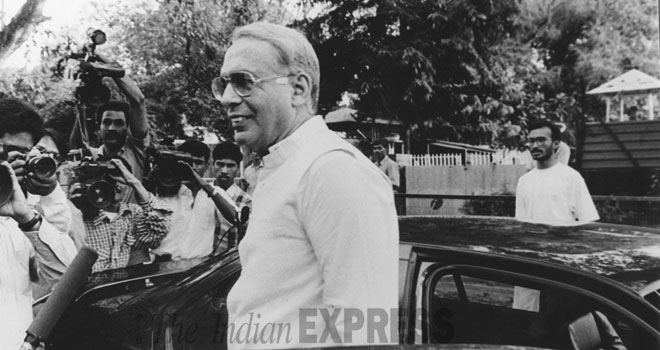 Veteran Congress leader Vidya Charan Shukla dies of bullet wounds News ...