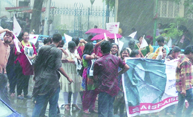 It s raining protests in Kolkata | Kolkata News - The Indian Express