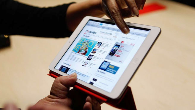 Tablets eating into PC share,register phenomenal growth of 424% ...