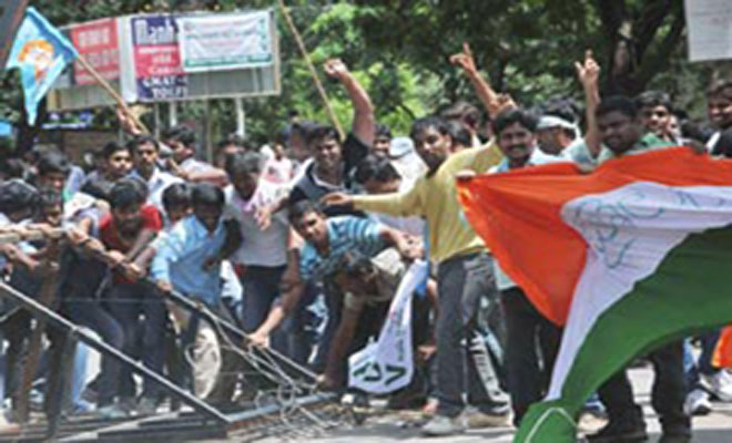 Telangana issue interrupts proceedings in Rajya Sabha for second day ...
