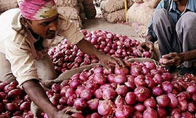Onion price soars to Rs 80/kg despite normal supply | News Archive News - The Indian Express
