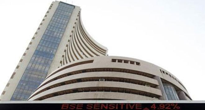 BSE Sensex surges 400 pts after Indian rupee rebounds vs US dollar,RIL ...
