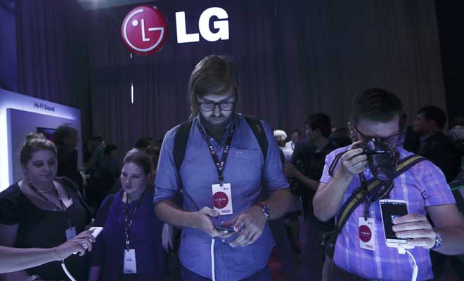 LG Electronics launches 6-inch curved smartphone in race against ...
