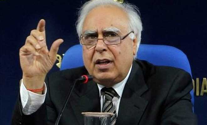 Kapil Sibal launches personal website ahead of 2014 LS polls | India ...