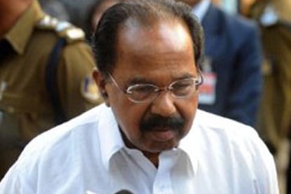 I have not done any favour to Reliance Industries: Veerappa Moily tells ...