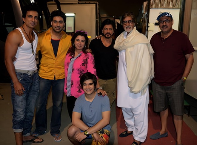 Amitabh Bachchan meets ‘Happy New Year’ team | Bollywood News - The ... Amitabh Bachchan meets ‘Happy New Year’ team | Bollywood News - The ...