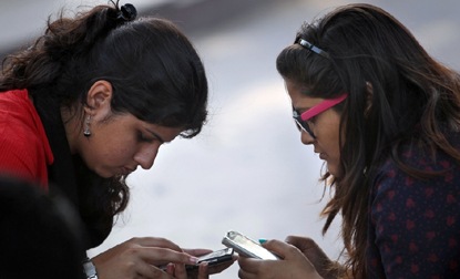 Made in India smartphones to make 47 pct of the total sales in 2014 ...