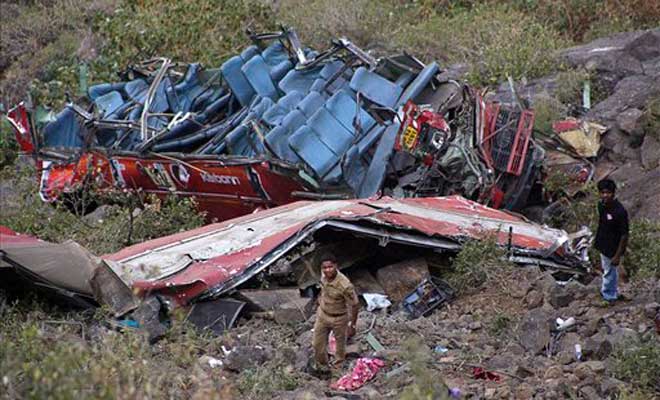 27 die as bus falls into ravine in Thane News Archive News - The Indian ...