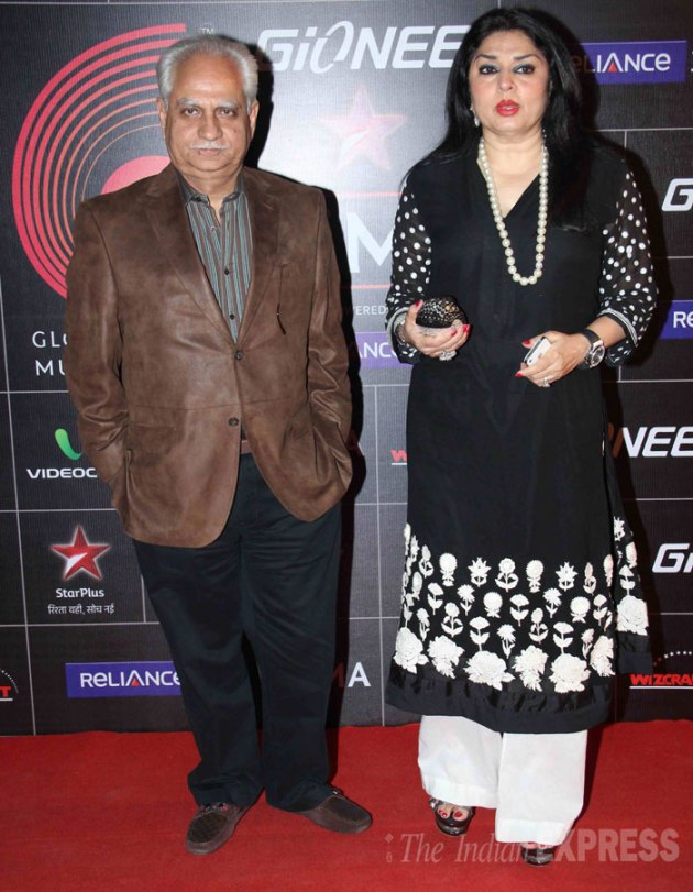 Sonakshi Sinha, Sunny Leone, Sophie Choudry shine at music awards ...