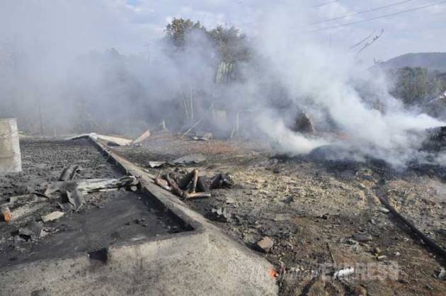 Six killed in fireworks factory blast in Maharashtra | Picture Gallery ...