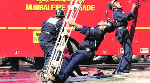 BMC mulls mini fire stations as space crunch hits big plans | Mumbai ...