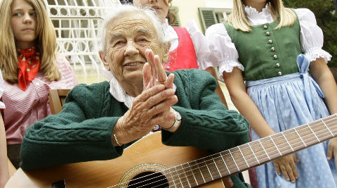 Maria Von Trapp, inspiration for ‘Sound of Music,’ dies | Hollywood ...
