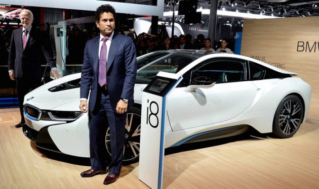 Sachin Tendulkar unveils luxury car BMW i8 | Sports Gallery News - The ...
