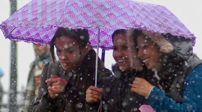 Today in pics: February 6, 2014 | Picture Gallery Others News - The ...