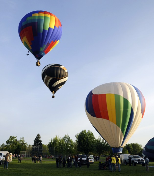 Bright and high! 40th Annual Balloon Stampede begins in Walla Walla ...