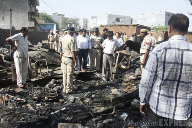 Fire breaks out at a godown in Gurgaon | Picture Gallery Others News ...