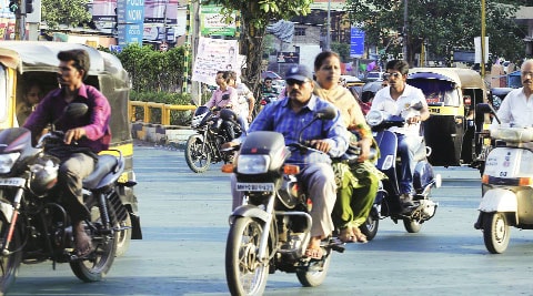 Helmet rule: On Day One, no crackdown against violators | Pune News ...