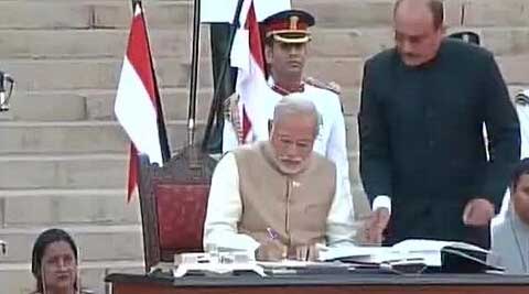 Narendra Modi takes oath as India’s 15th Prime Minister | Political ...