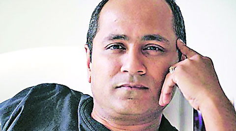 Vipul Shah offers to give Holiday A Soldier Is Never Off Duty logo to ...