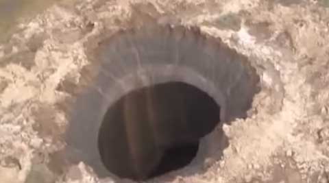 Siberia: Mysterious giant hole spotted at the ‘end of the world ...