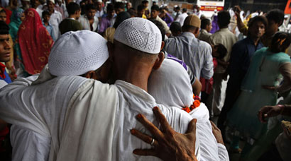Muslim pilgrims leave for Hajj | Picture Gallery Others News - The ...