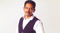 Atul Kulkarni in Marathi film Saat | Screen News - The Indian Express