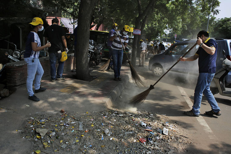 Swachh Bharat Abhiyaan: States join hands as PM Modi launches country’s ...