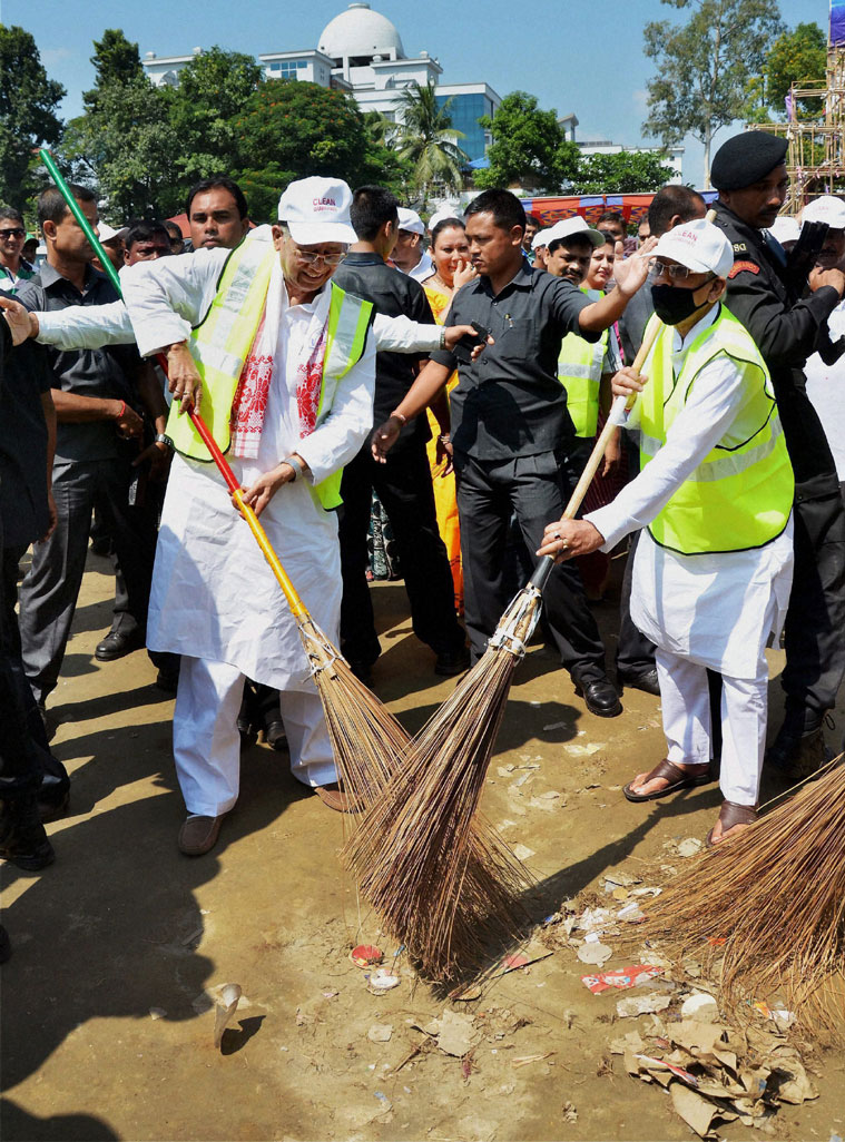 Assam CM Tarun Gogoi launches cleanliness drive three days later ...
