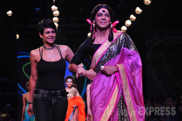 ‘Gutthi’ Sunil Grover turns ramp queen | Entertainment Gallery News ...