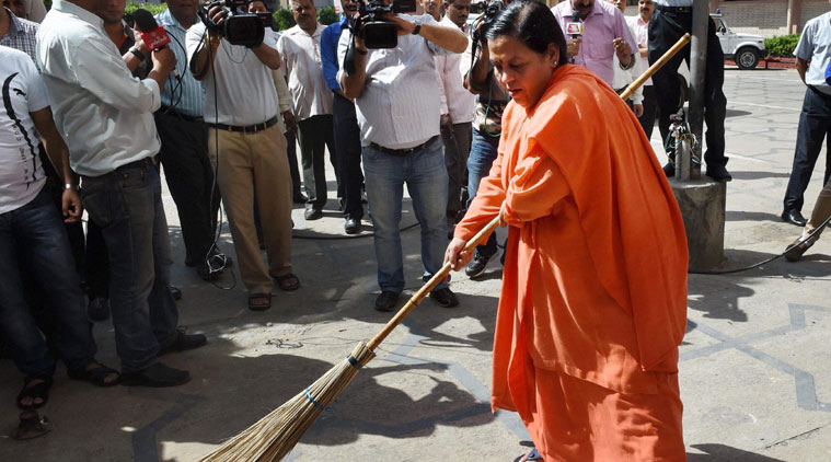 Narendra Modi’s ‘Clean India’ campaign kicks off today, about 31 lakh ...